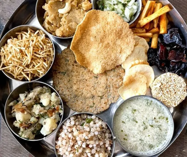 Top places serving Upwas Thali in Pune, save this for tomorrow! - Urbanly Top places serving Upwas Thali in Pune, save this for tomorrow! - Urbanly